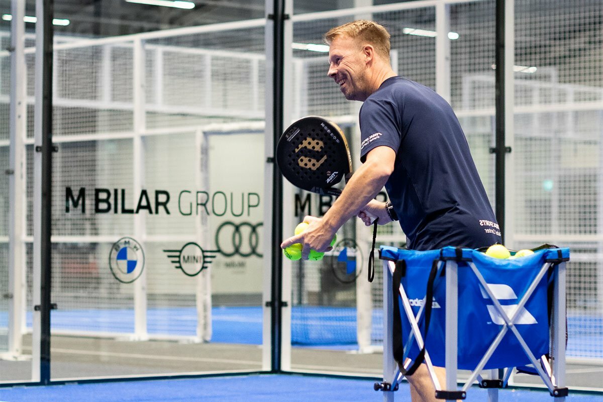 Padelkurser för alla spelnivåer - STIGA Sports Padel Center